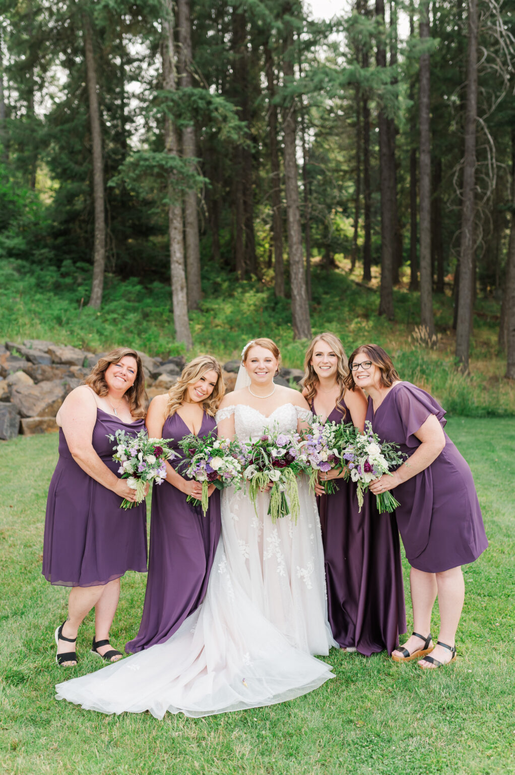 Choosing Your Wedding Color Palette: 2025 Idaho Seasonal Color Trends ...